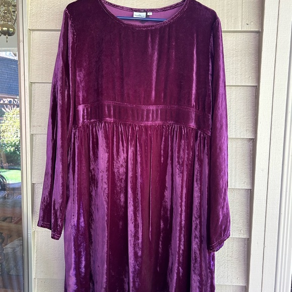 Allen Allen USA | Dresses | Allen Allen Usa Dark Purple Velvet Dress So ...